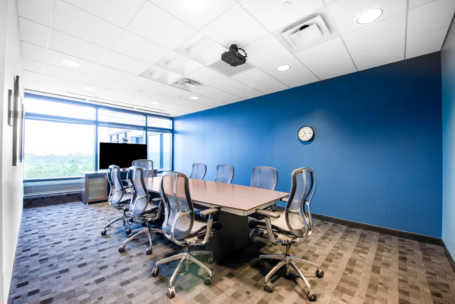 Regus - River Place - 6500 River Place Blvd Bldg 7, Austin, TX 78730 - OfficeSpace.com